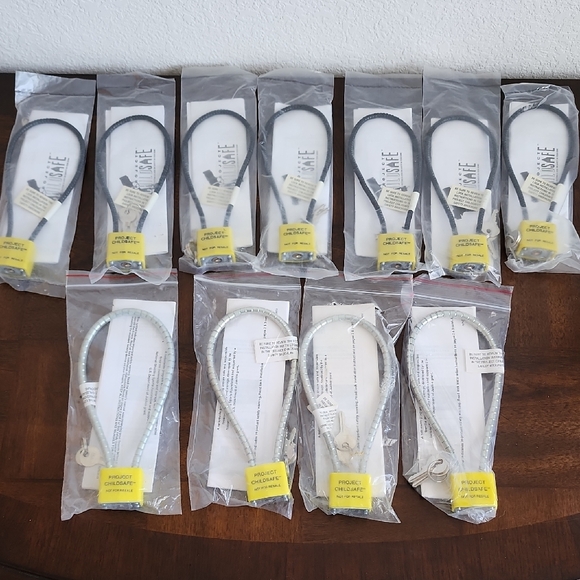 Other | 11 New Project Childsafe Cable Firearm Lock With Keys Black And ...